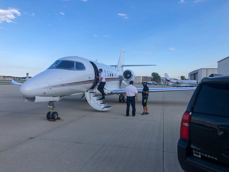 Luxury Private Jet Transportation Service in Houston – Chauffeur ...